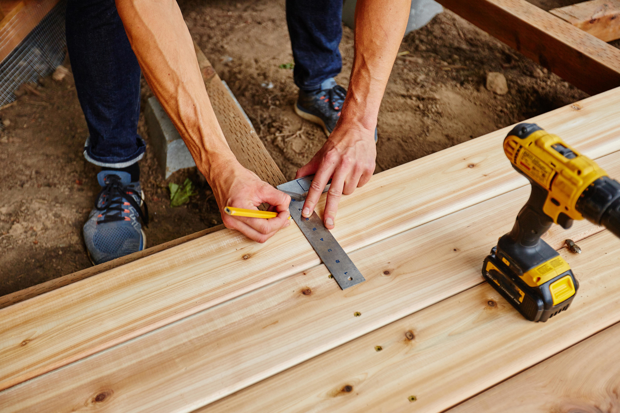How Long Does It Take To Build A Deck For Your Home 